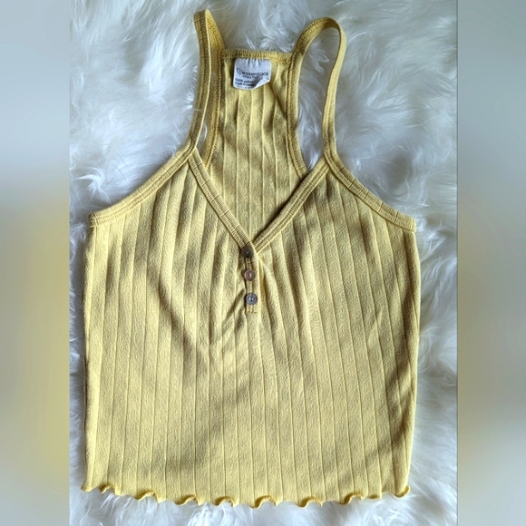 Essentials By Full Tilt | Tops | Nwot Essentials By Full Tilt Light ...